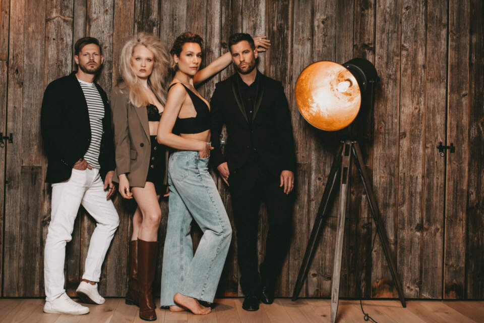 FIRST MODEL Produktion 16.7 | FIRST MODEL