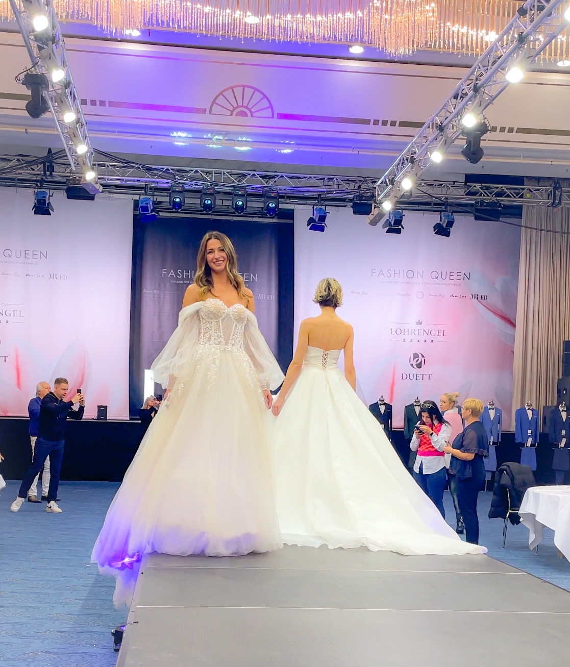 Unterwegs im Sinne der Schönheit | FIRST MODEL